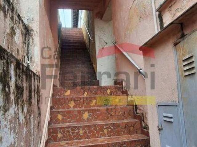Sobrado 191 m² com 3 casas independentes Rua Corneteiro de Jesus