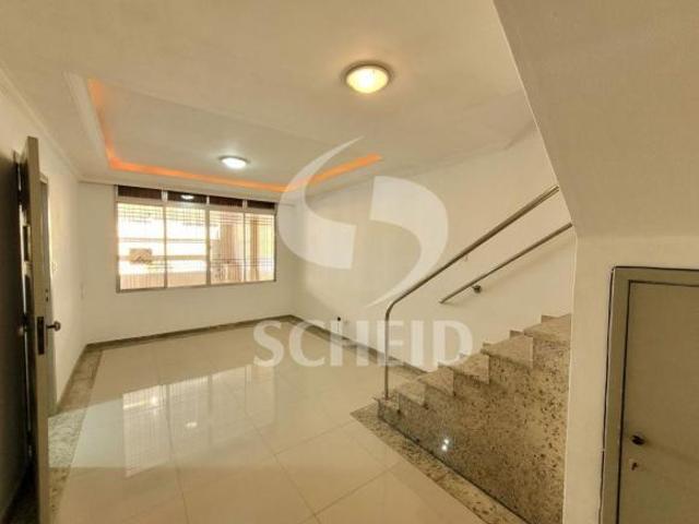 Sobrado 110m² 3 dormitórios e 2 vagas à venda Jardim Campo Grande