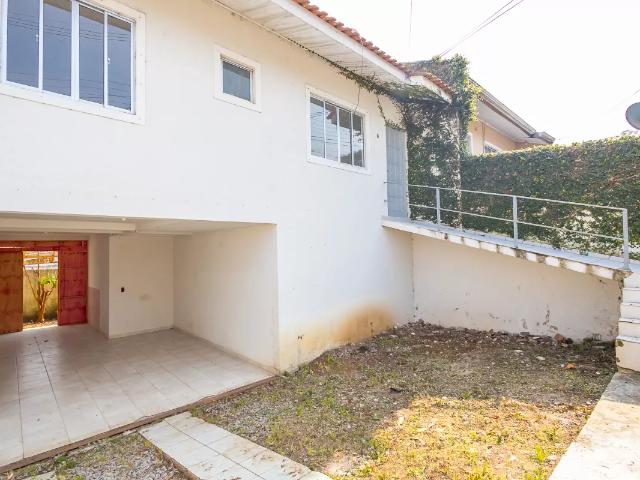 Sobrado 120m² com 03 quartos no Bairro Alto Curitiba/PR
