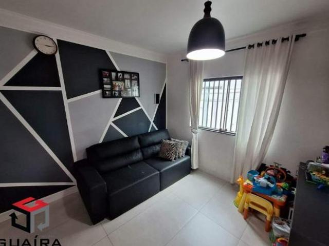 Sobrado 120m² Localizado no bairro Nossa Senhora das Vitórias Mauá SP