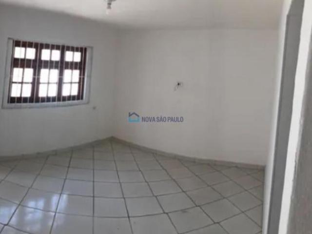 Sobrado 130m² 3 Dormitórios 2 Vagas Chácara Santo Antônio