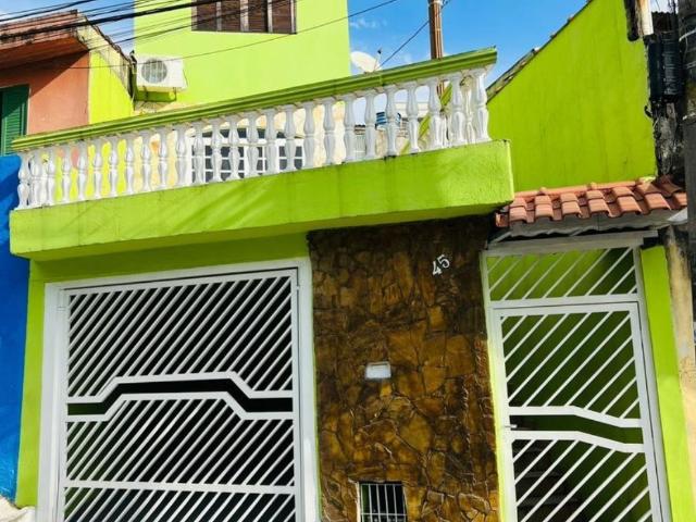SOBRADO 137m² | 03 Dorms| 01 vaga| Financia | Vila Mangalot SP/R$ 850mil