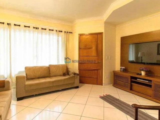 Sobrado 247 m² 04 dormitórios 02 suítes 04 vagas Mirandópolis