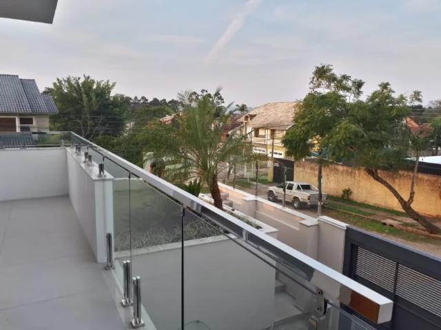 Sobrado 246 metros quadrados com 3 quartos