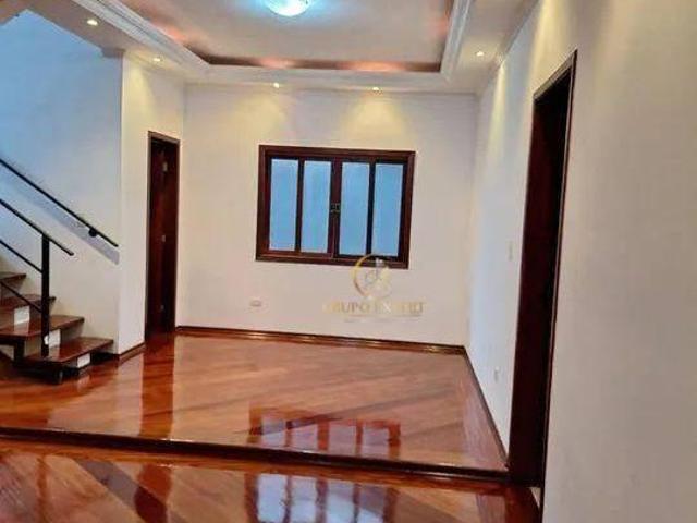 Sobrado 250 m² 3 quartos a venda em condomínio no Urbanova em São José dos Campos!
