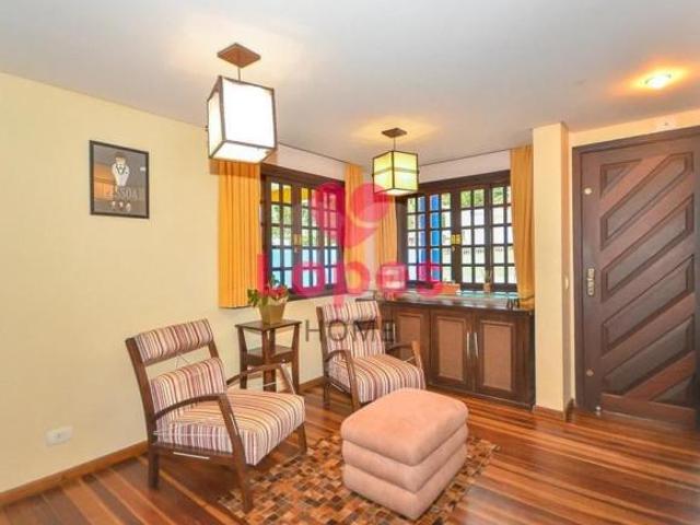 SOBRADO 271,75M² • 4 QUARTOS • 5 VAGAS • MERCÊS / VISTA ALEGRE