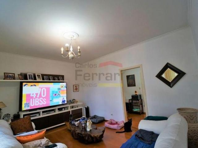Sobrado 280 m² com 3 Quartos Jardim São Paulo a 500 Metros do Metrô