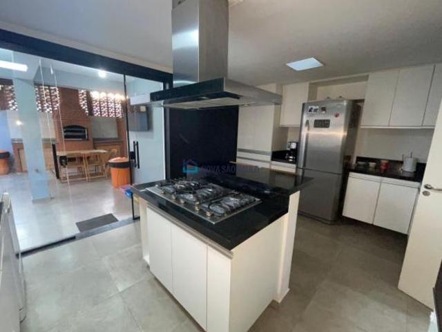 Sobrado 280m² 4 Dormitórios, 1 suíte, 2 vagas Ipiranga
