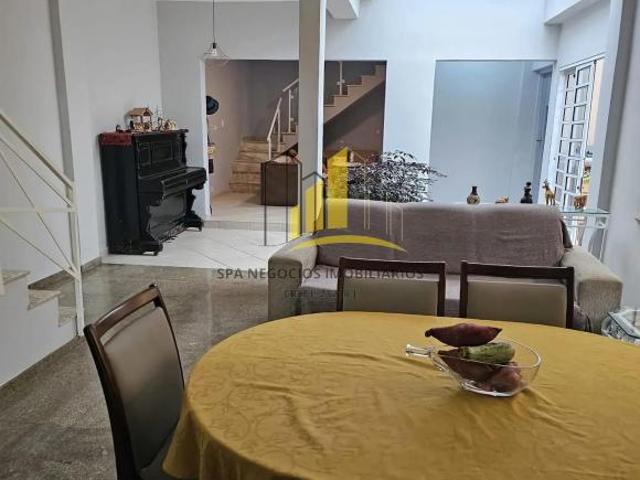 Sobrado 290m² 5 Dorm 3 Suítes 02 Vagas para Venda ou Locação Comercial Vl. Aricanduva, São