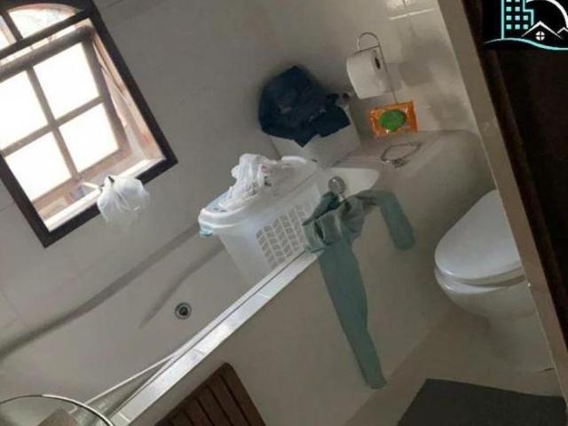 Sobrado 200 m², Jd. Sta Clara, 3 dormitórios 2 suítes, 8 vagas, aceita permuta