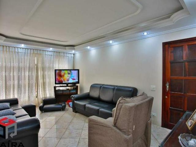 Sobrado 202 m² Localizado no Bairro Santa Terezinha São Bernardo do Campo SP