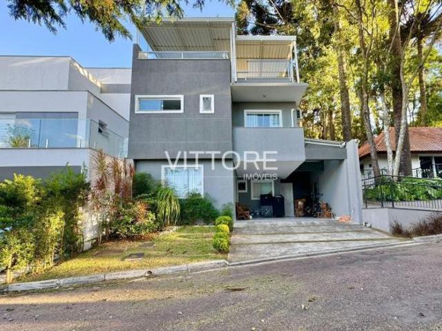 Sobrado 215M² 05 Dormitórios Centro São José dos Pinhais