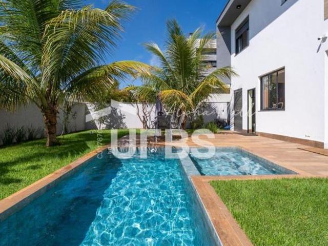 SOBRADO 219MT 3 SUITES PORTAL DOS SOL GREEN