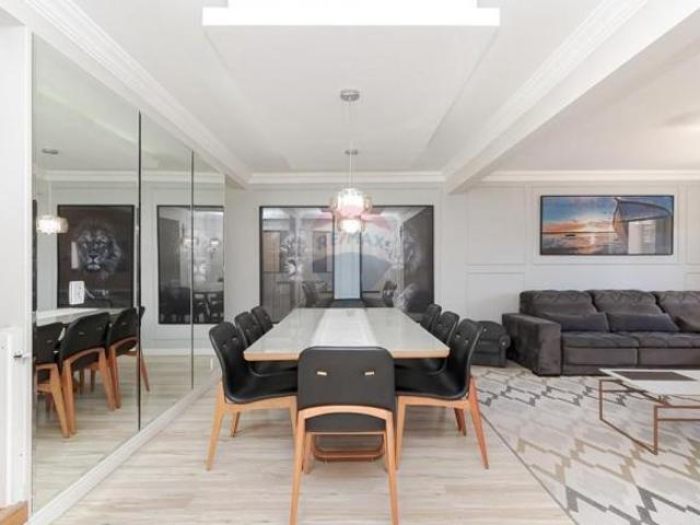Sobrado 223m², 3 Quartos, Suíte, 3 vagas. Pineville. Pinhais Parana