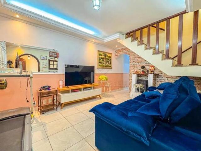 Sobrado, 220 m² com 04 dormitórios, para venda por R$ 590.000,00 e para locação por R$4.200,00 Nov