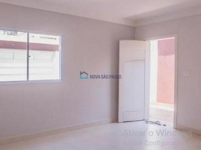 Sobrado 220m², 2 dormitório, 2 vagas. Metro Conceição!