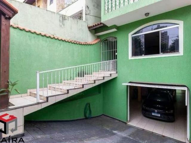 Sobrado 222 m² Localizado no bairro Das Nações Santo André SP
