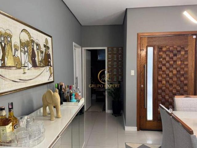 Sobrado 233 m² 4 quartos a venda no Santa Paula em Jacareí SP!