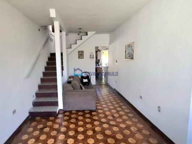 Sobrado 237m² na Vila do Encontro | 6 Dormitórios | 3 Vagas | Corredor Lateral | Metrô Jabaquara