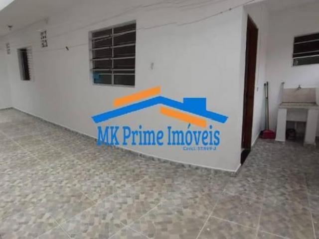 Sobrado 234m² com 3 dormitórios sendo 1 suíte