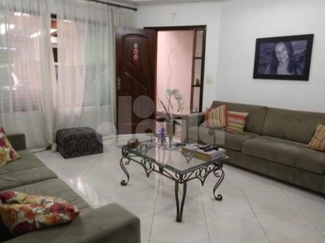 Sobrado 235m², 3 Dormitórios, 4 Vagas na Vila Homero Thon Santo André