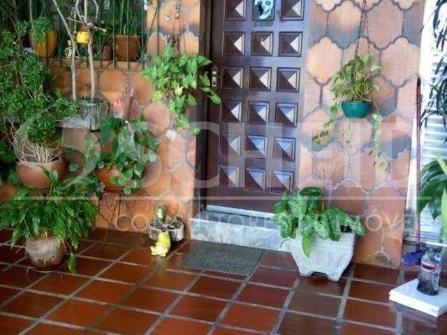 Sobrado 2 dormitórios 2 vagas, cozinha ampla, quintal, edícula, entrada lateral
