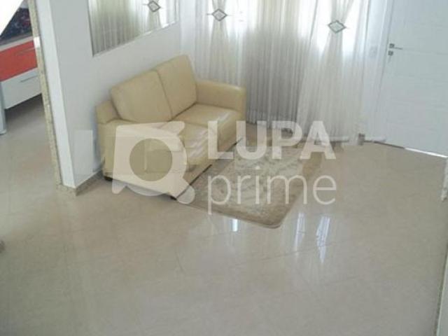 SOBRADO 2 DORMITÓRIOS Á VENDA VILA ALBERTINA
