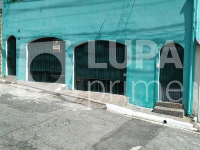 SOBRADO 2 DORMITÓRIOS À VENDA CHORA MENINO