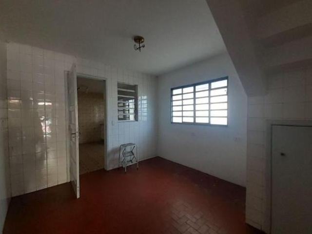 SOBRADO 2 DORMITÓRIOS AO LADO CENTRO COMERCIAL DO JARDIM BONFIGLIOLI