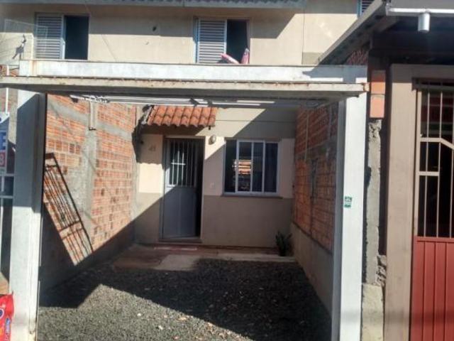 SOBRADO 2 DORMITÓRIOS ÓTIMA LOCALIZAÇÃO