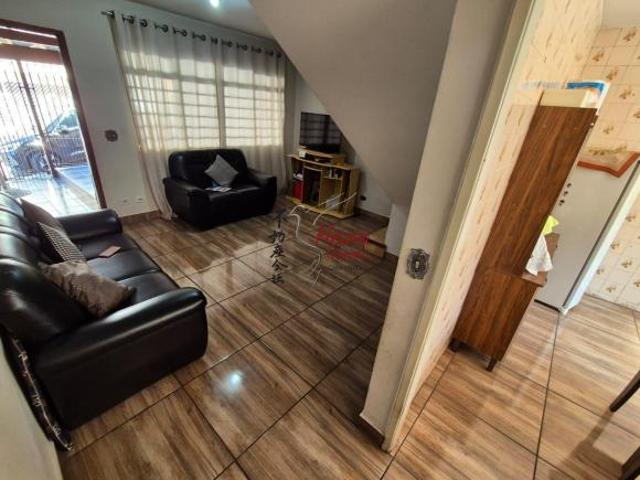 Sobrado 2 dormitórios R$ 460 mil Vila Mangalot