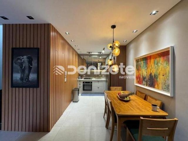 Sobrado 2 suítes mobiliado na Vila Alzira, Santo André – 125 m² úteis, frente