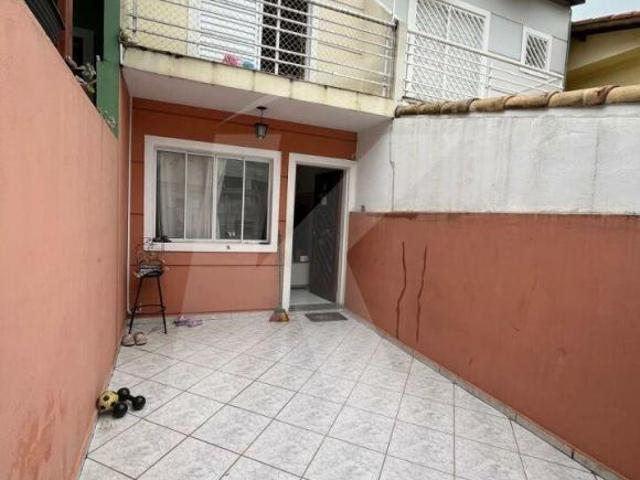 Sobrado 2 Suítes, Quintal, Varanda, 1 Vaga de Garagem a 1,20 metros do Shopping Metrô Tucuruvi