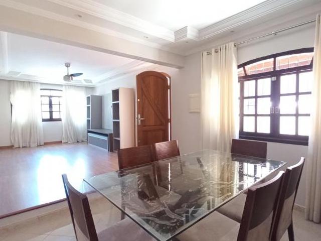 SOBRADO 2 SUÍTES, 4 BANHEIROS, 2 VAGAS JARDIM ESTER FL21