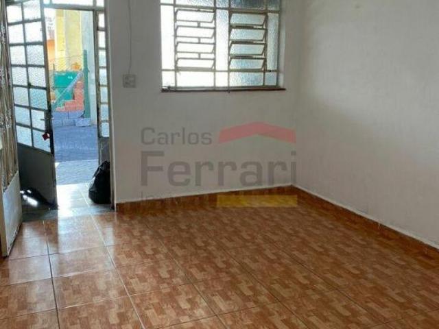 Sobrado 2 quartos a 300 metros da estação de metrô Belém