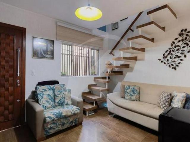 Sobrado 2 quartos em Vila Particular à 750 mts Metrô Parada Inglesa!