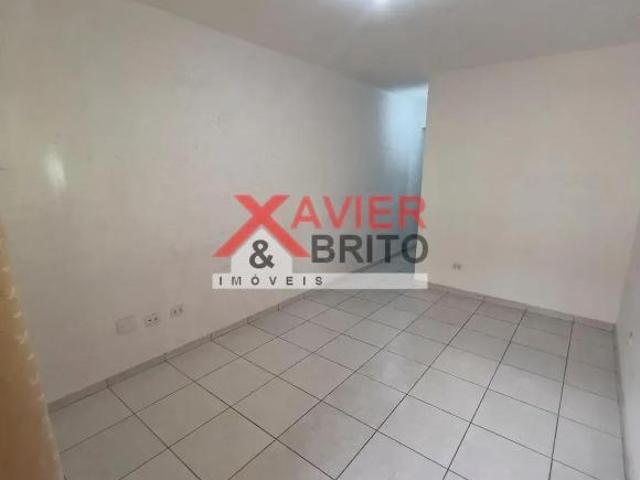 Sobrado 2 Quartos em Condomínio Fechado na Parada XV de Novembro 70m², 1 vaga