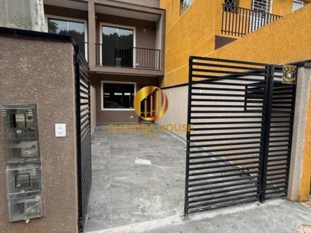 Sobrado 2 quartos na Rua Diamantino Lopes  Umbará