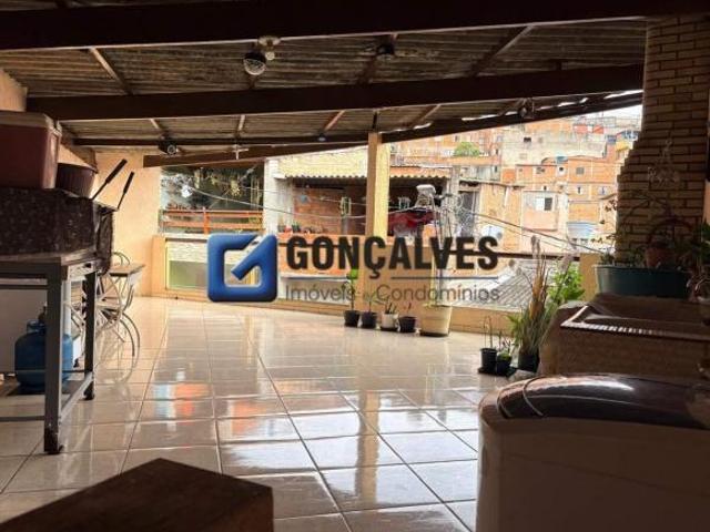 Sobrado 2 Quartos no Montanhão, SBC – Venda R$ 352.000
