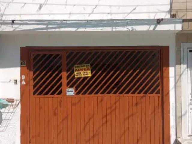 Sobrado, 2 Quartos para Alugar, 90 m² por R$ 2.500,00