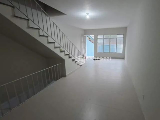 Sobrado, 2 Quartos para Alugar, 192 m² por R$ 4.000,00