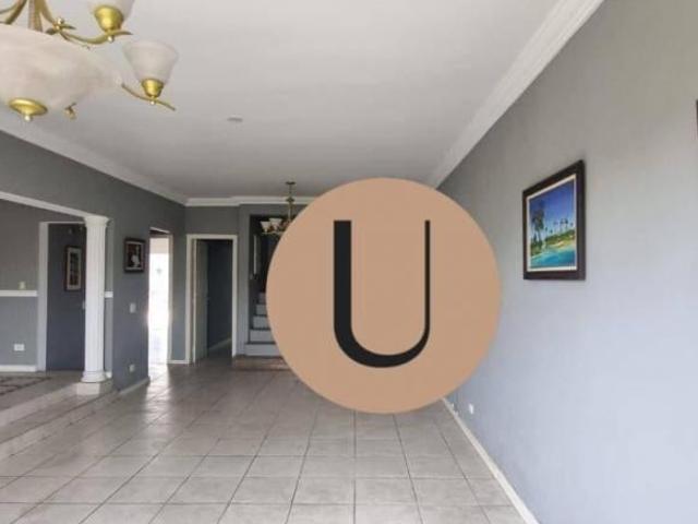 Sobrado 300m2 5 dormitórios 4 suítes 3 vagas e área gourmet
