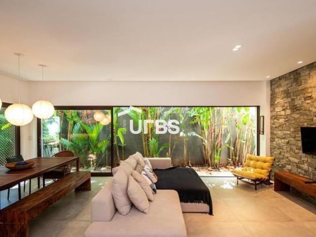 SOBRADO 310MT 4 SUITES JARDINS VALENCIA