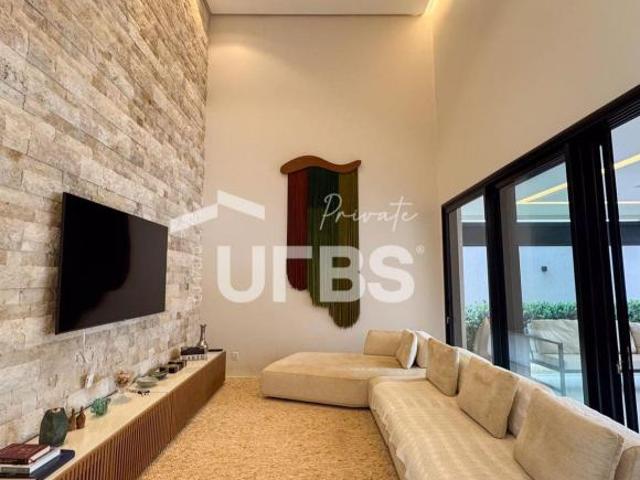 SOBRADO 319,52MT 3 SUITES PORTAL DO SOL GREEN