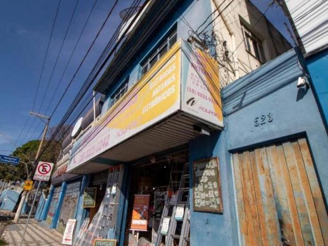 Sobrado 3 andares c/ 2 casas nos fundos Av. Gal. Carneiro Sorocaba SP