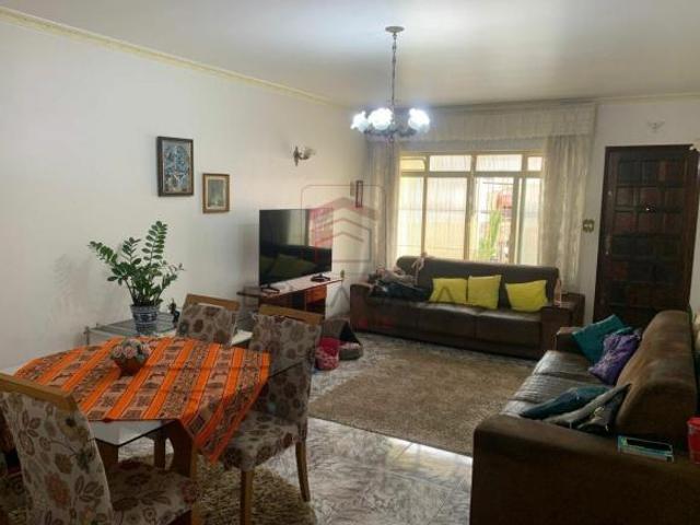 Sobrado 3 dorm, 2 vagas e 5 banheiros na Mooca
