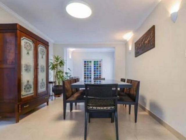 SOBRADO 3 DORM / 2 VAGAS SOROCABA