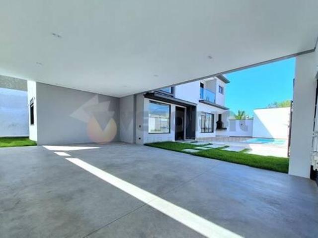 Sobrado 3 dorm. à venda, 303m² R$1.280.000,00 Capricórnio II Caraguatatuba/SP