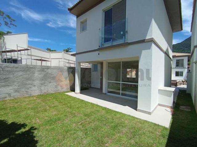 Sobrado 3 dorm. à venda, 95 m² por R$ 1.348.000,00 Cigarras São Sebastião/SP