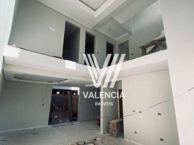 Sobrado | 3 dorm | Suíte | 2 vagas | 156 m² priv | Hauer Curitiba/PR